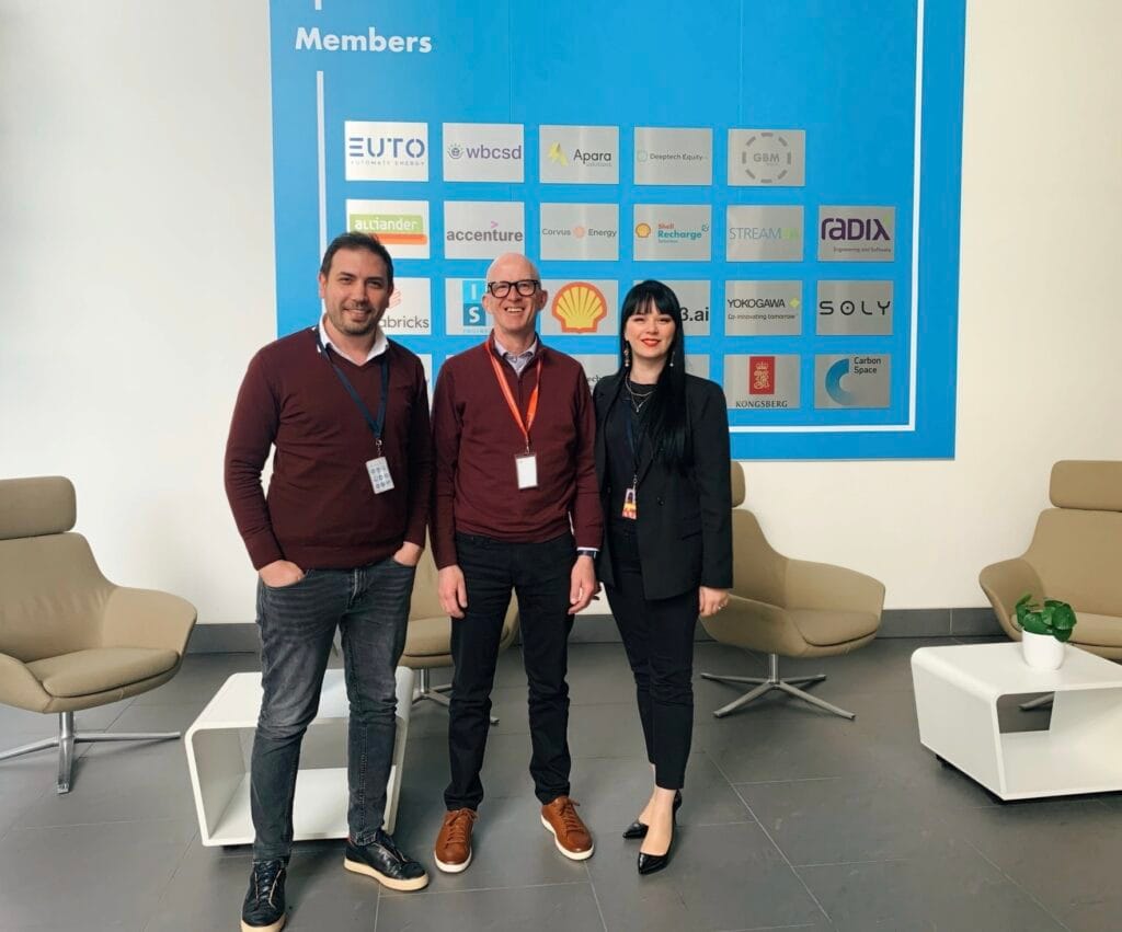 About Us - Euto Energy